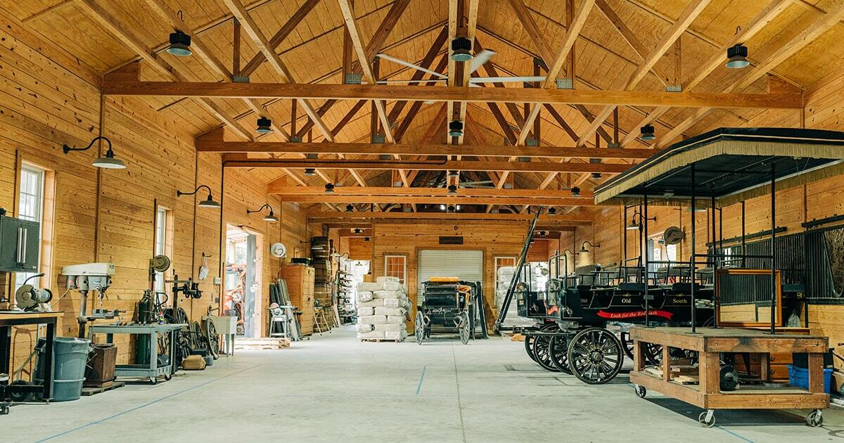 About Our Comfortable Horse Drawn Carriages | Old South Carriage Company